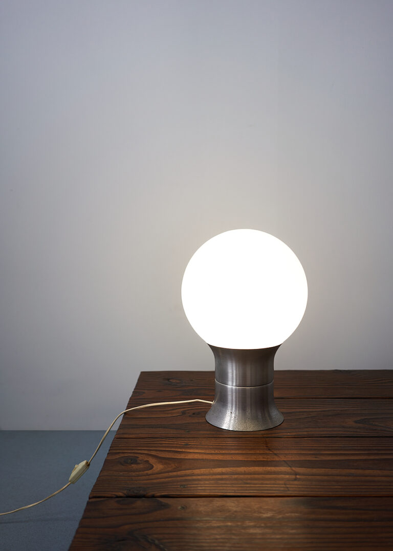 Hemi Klot 2 Lamp — SODA