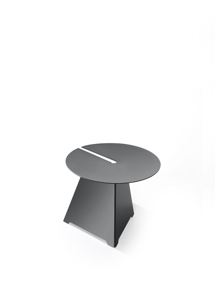 B—Line Abra Table — SODA