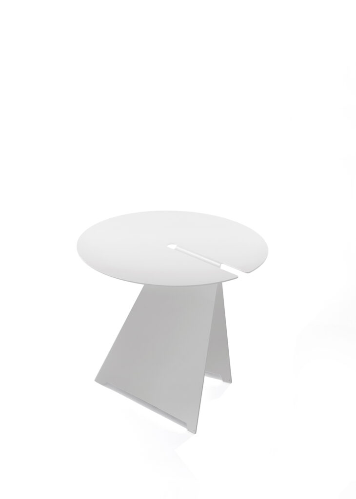 B—Line Abra Table — SODA